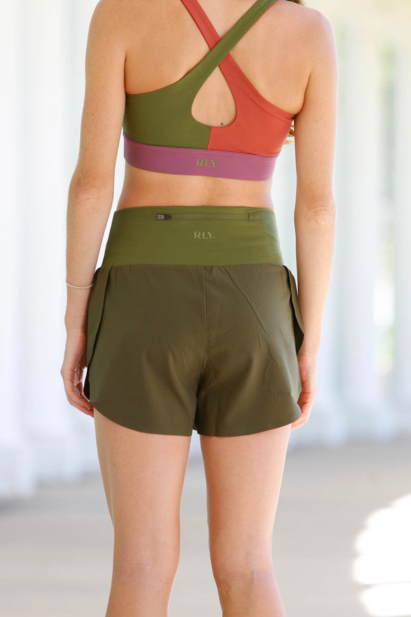 Virginia Ultralite Split Shorts - Relay Active